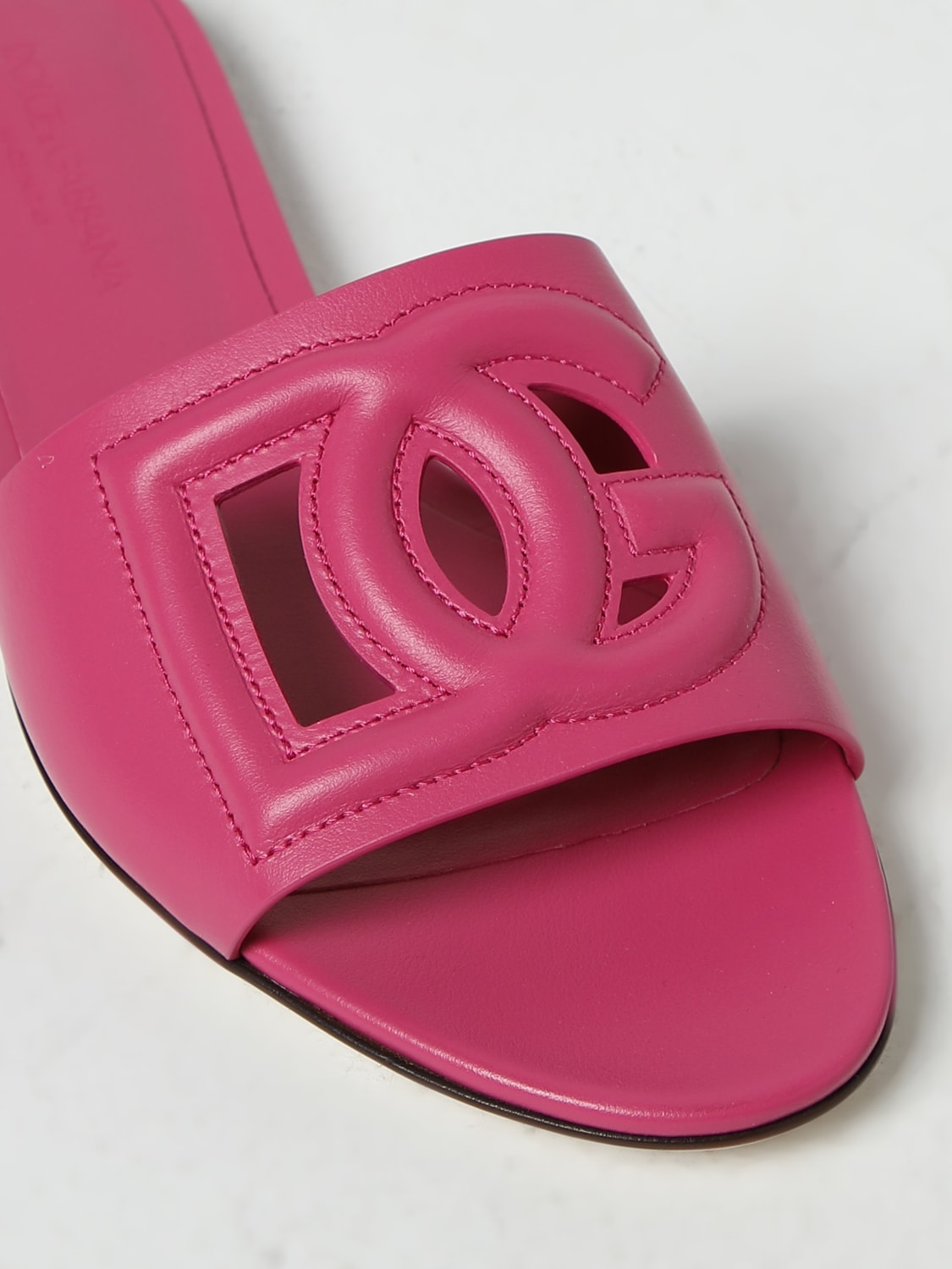 DOLCE & GABBANA: flat sandals for woman - Fuchsia | Dolce & Gabbana ...