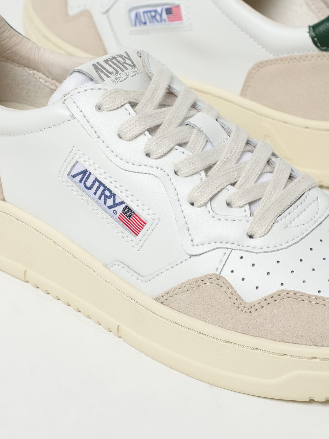 AUTRY SNEAKERS: Sneakers Medalist in pelle | Sneakers AUTRY uomo ...