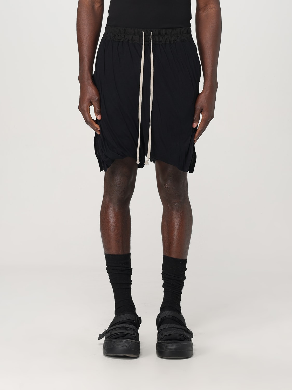 RICK OWENS: Short men - Black | Rick Owens short RR01E5304UCDB online at GIGLIO.COM