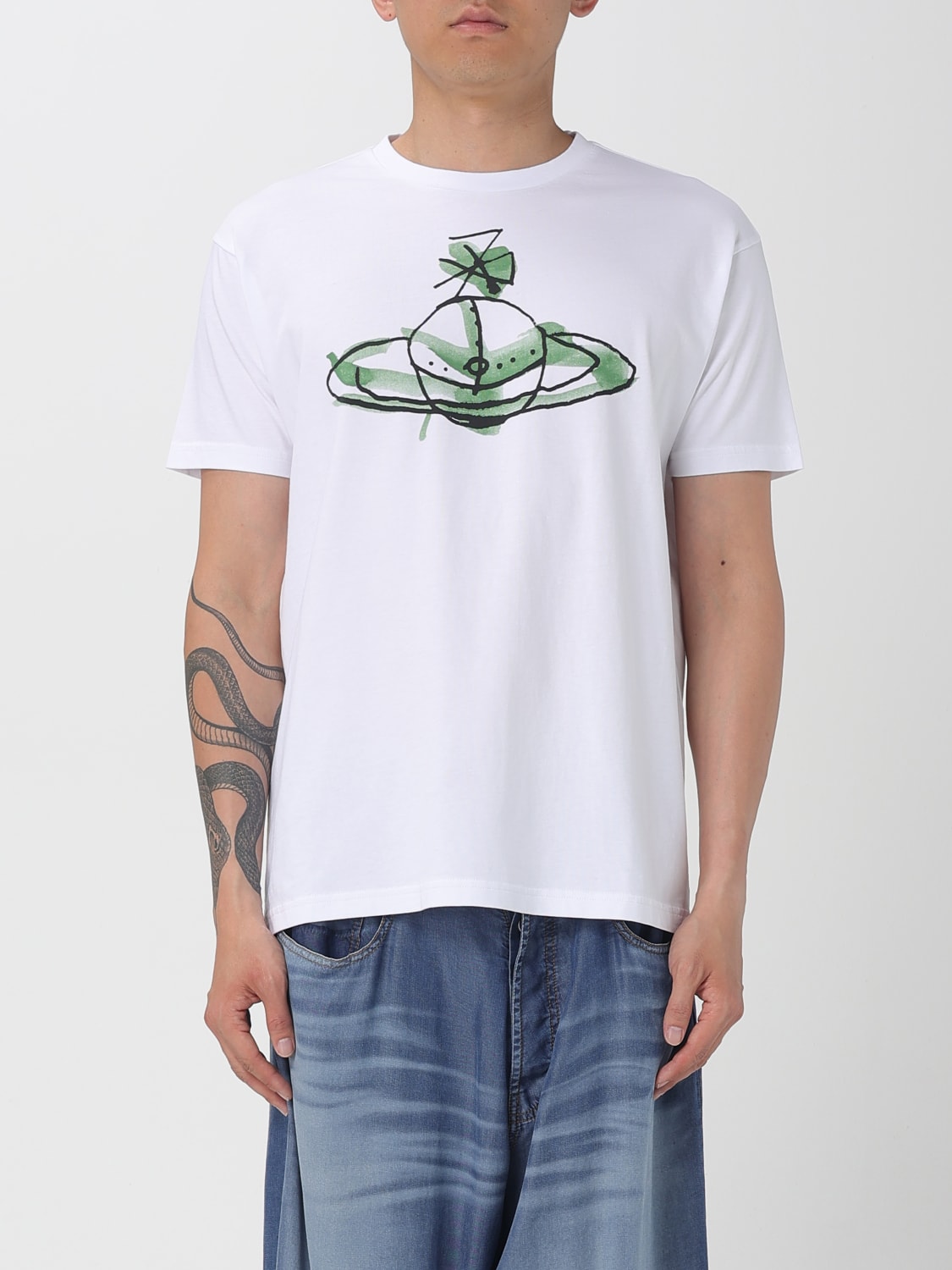 VIVIENNE WESTWOOD: T-shirt men - White | Vivienne Westwood t-shirt 3G01003WJ001M online at ...